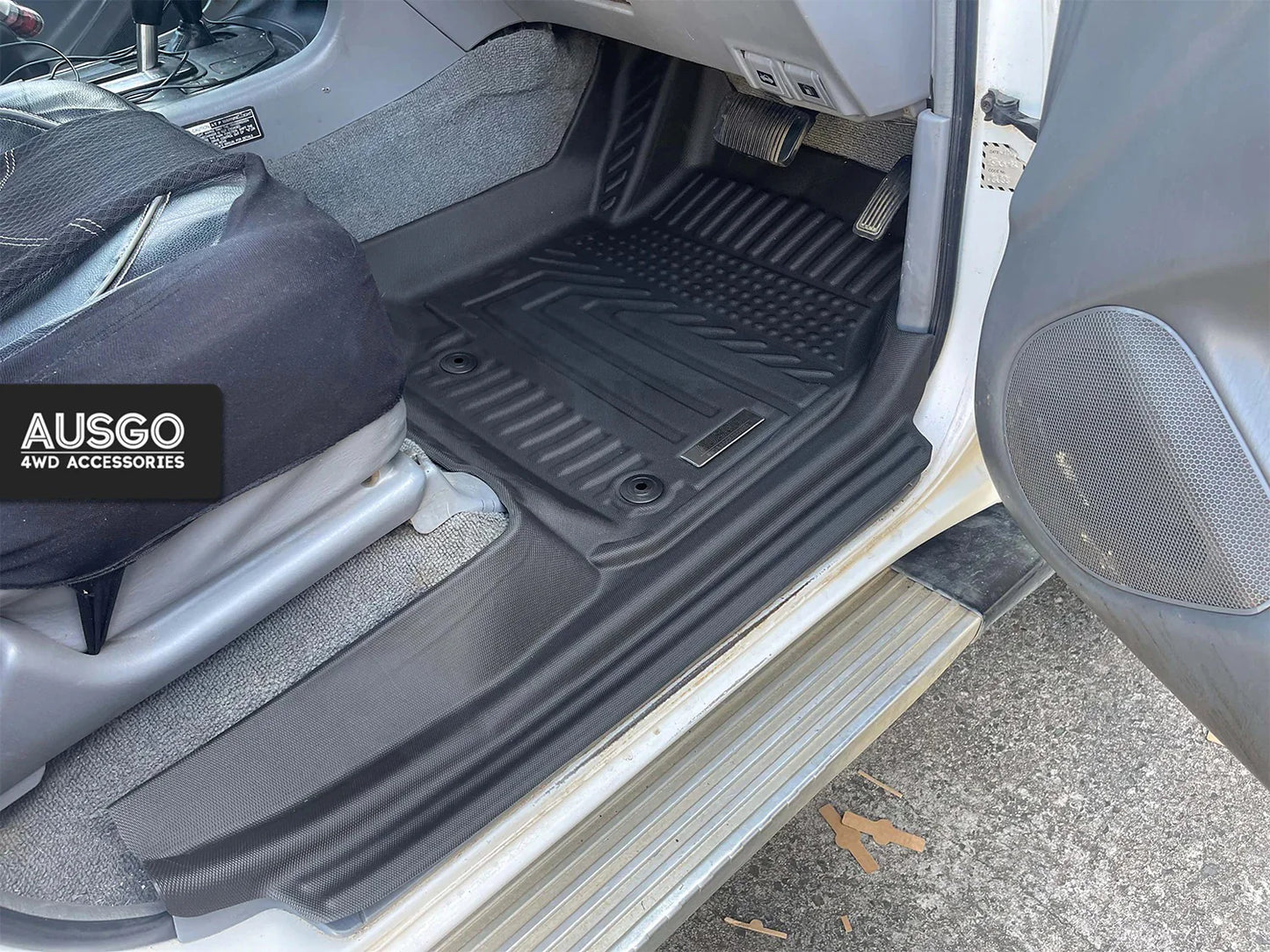 4WD FLOOR MATS - TOYOTA LANDCRUISER 100 & 105 SERIES – Wally Customs