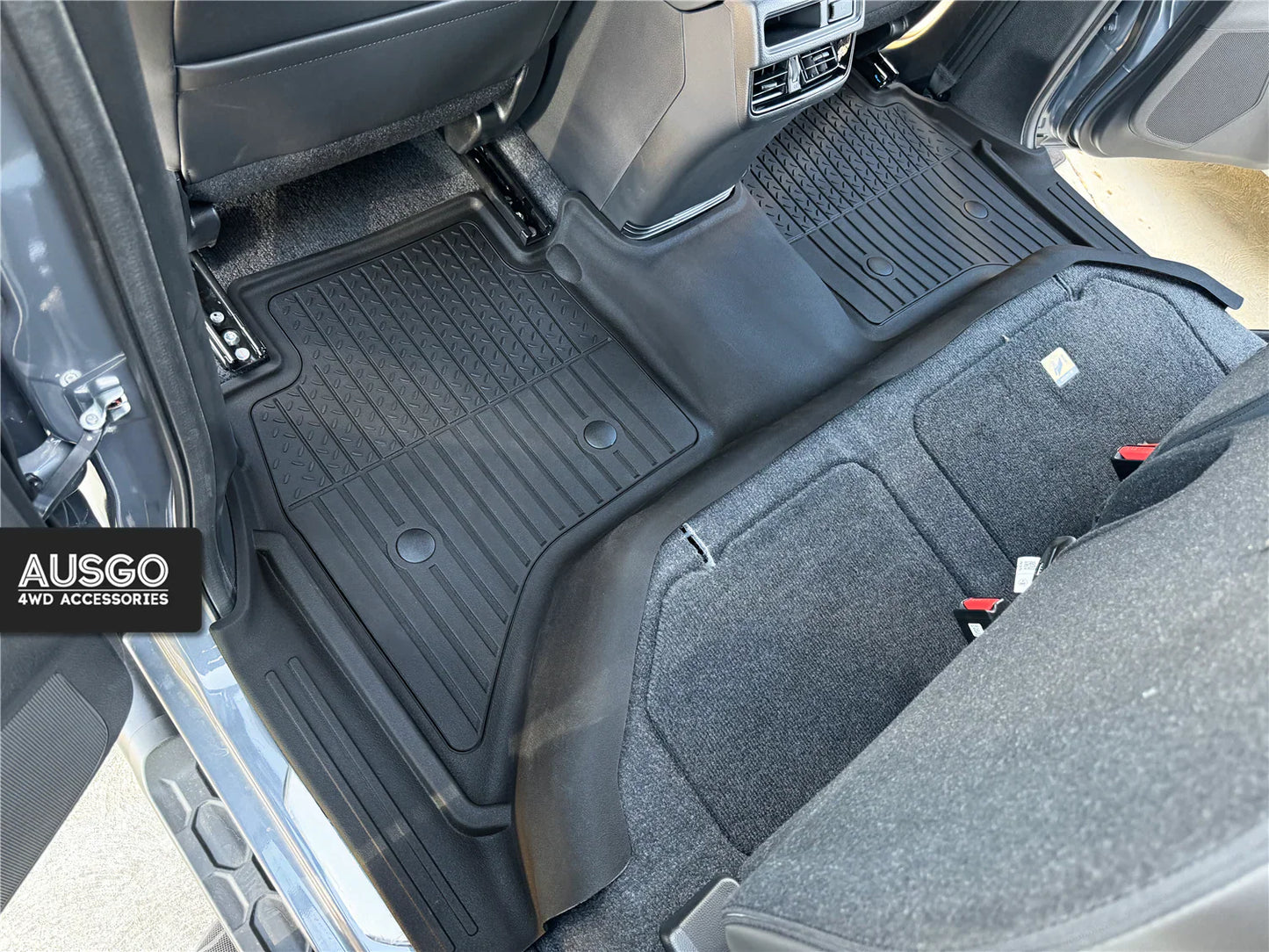 4WD FLOOR MATS (INJECTION) - ISUZU D-MAX 2020 - – Wally Customs